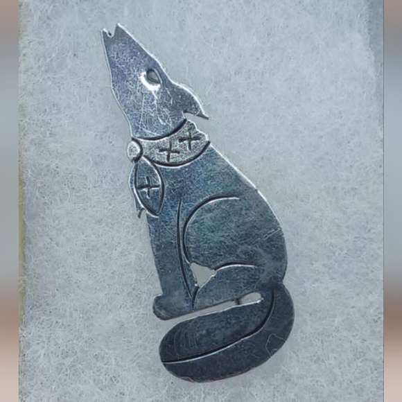Jewelry | Vintage Howling Coyote Sterling Silver Pin Few Scratches ...